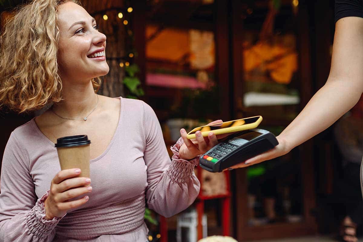 Why Going Mobile Helps You Stay Connected - Polam Federal Credit Union